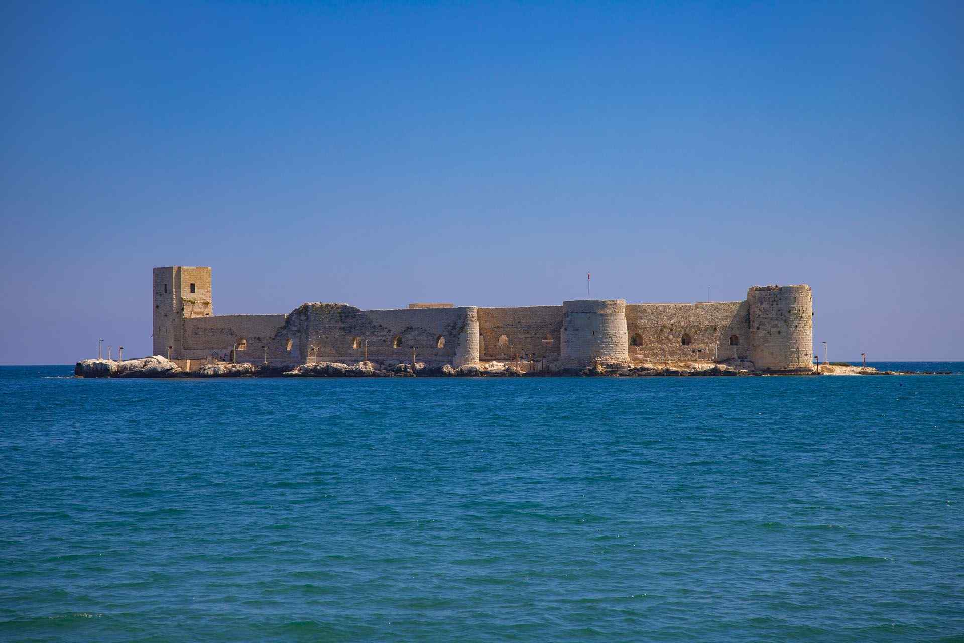Mersin Maiden's Castle | Turkish Museums